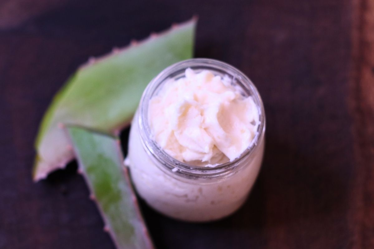The Best After Sun Lotion Recipe: Natural DIY - Pioneer Health Homestead