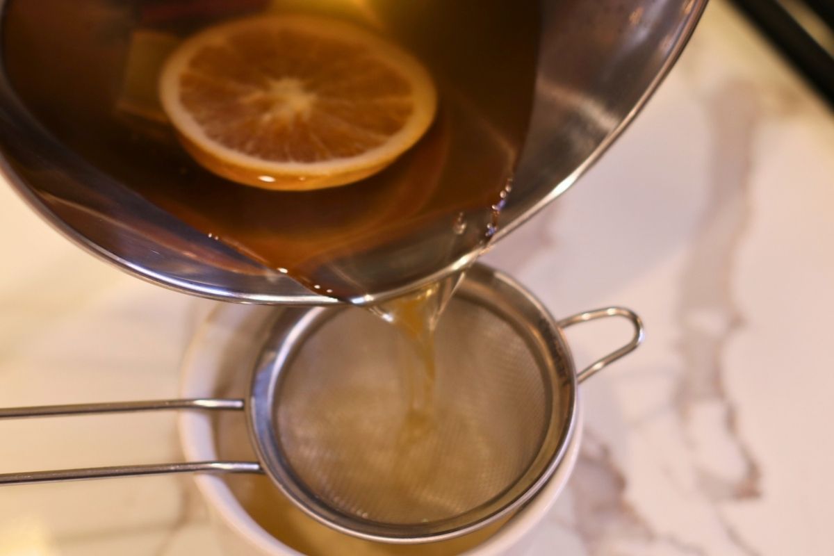 Spiced Orange & Clove Holiday Herbal Tea Recipe - Pioneer Health Homestead